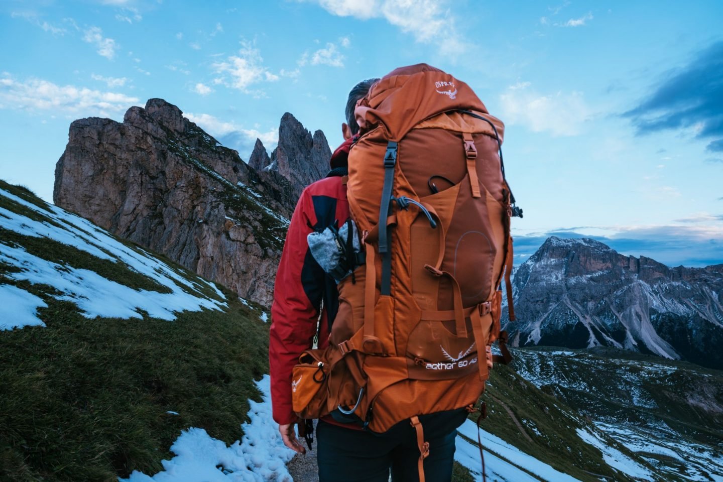 Where To Stay When Backpacking In A Foreign Country Stephi LaReine